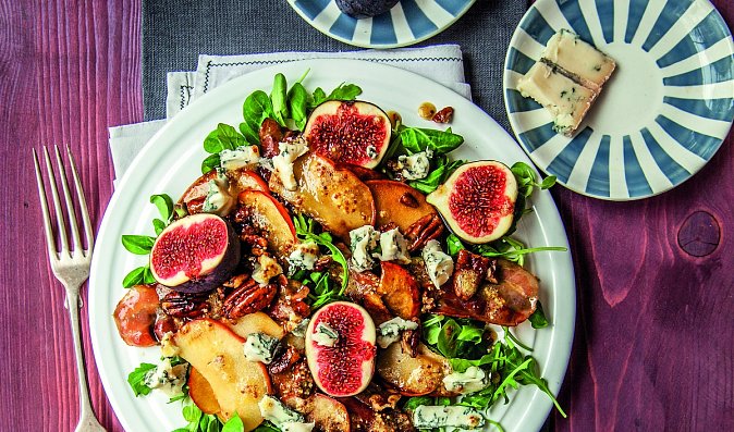 Salát s fíky a pekanovými ořechy - Recepty.cz - On-line kuchařka